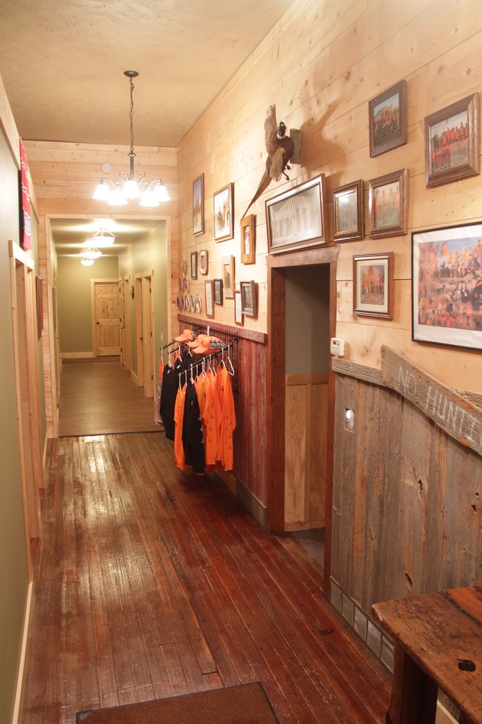 Wagon Wheel Ranch - Around The Lodge Photo 32